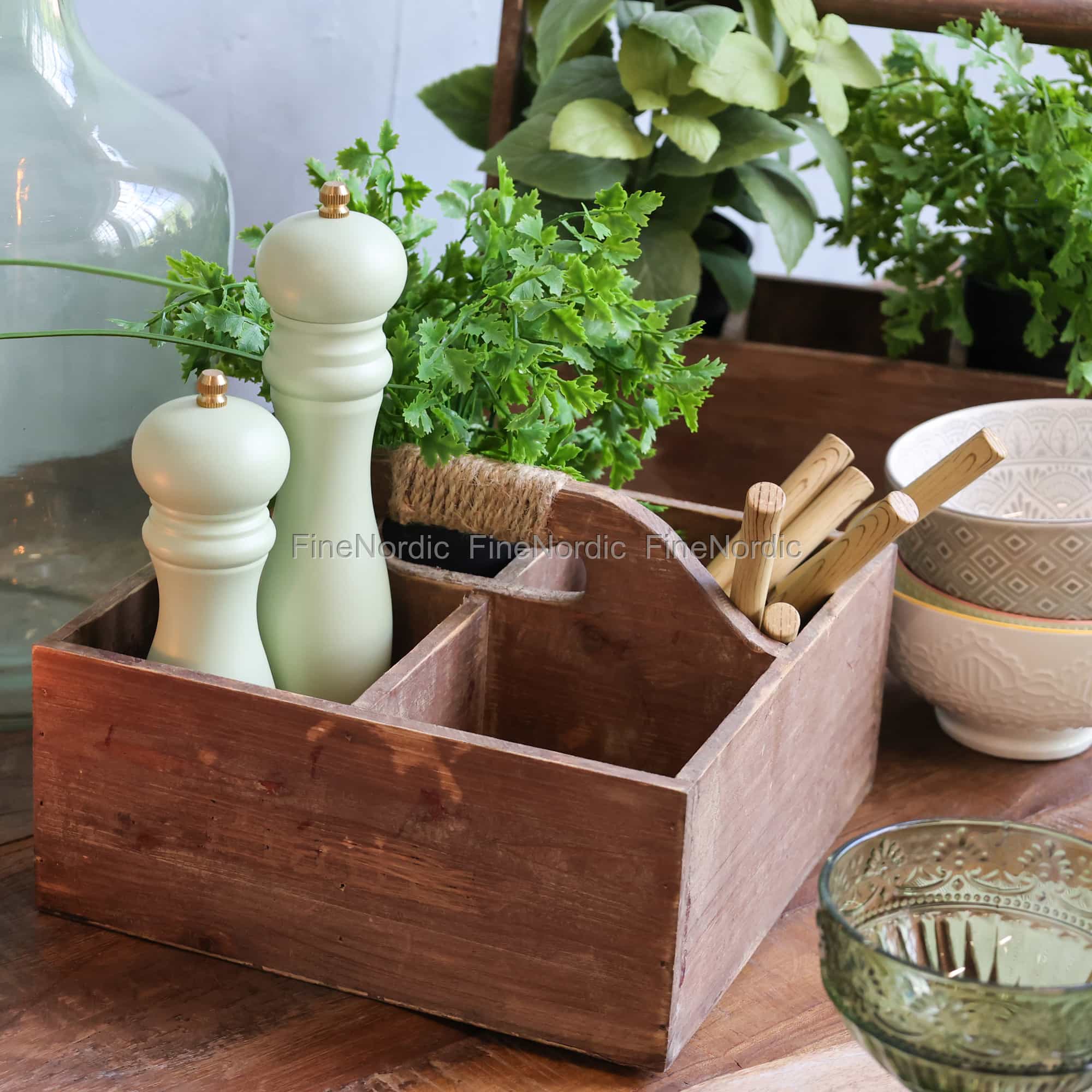 Chic Antique Kasse med Håndtag og 4 Rum